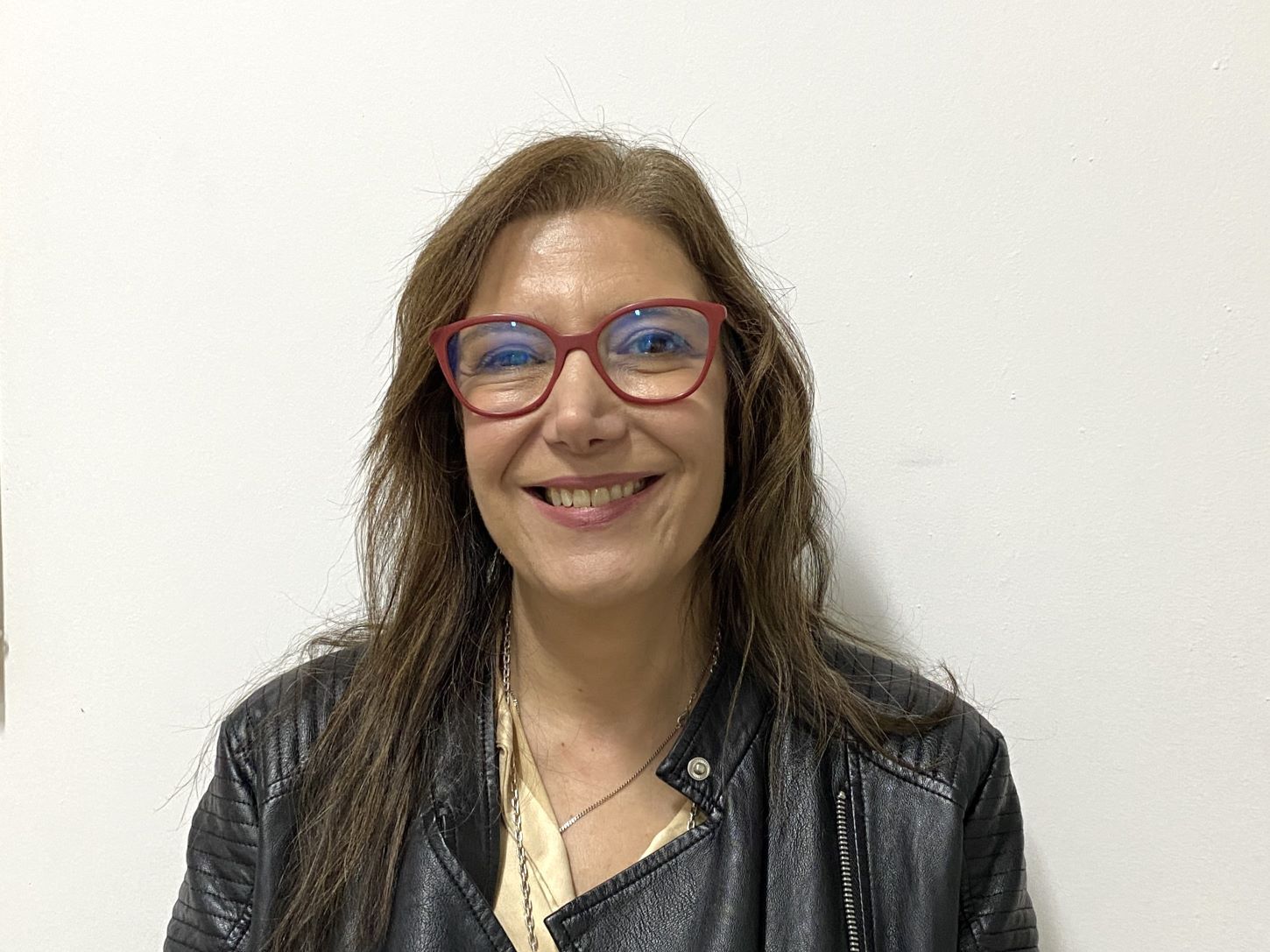 Vanina Spataro estrena su ópera prima "Naufragios": "Es una historia de ...